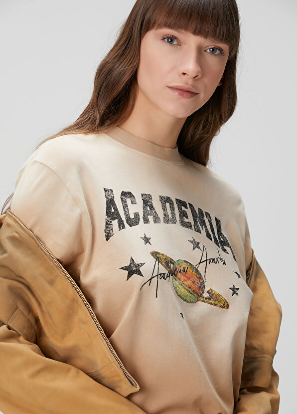 Academia Kamel Kadın Oversize Camel Yıkamalı Baskılı T-shirt 1640581 | Beymen