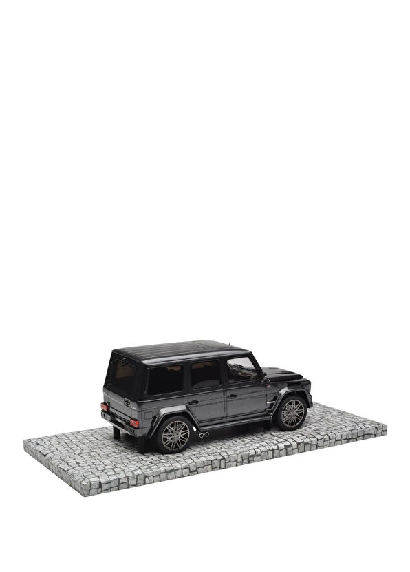Minichamps - 1:18 2011 Mercedes Benz Brabus W463 G Class V12 Widestar ...