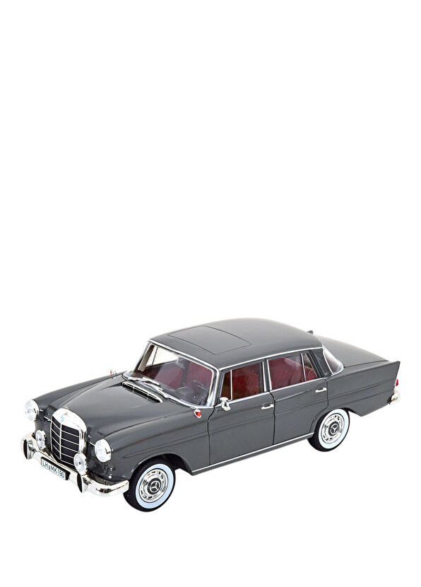 Norev - 1:18 1964 Mercedes Benz 190D W110 Gray Model Car