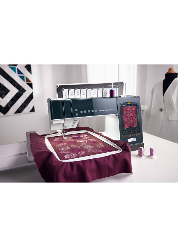 Pfaff - Creative Performance 950 Computerized Pico Embroidery Machine