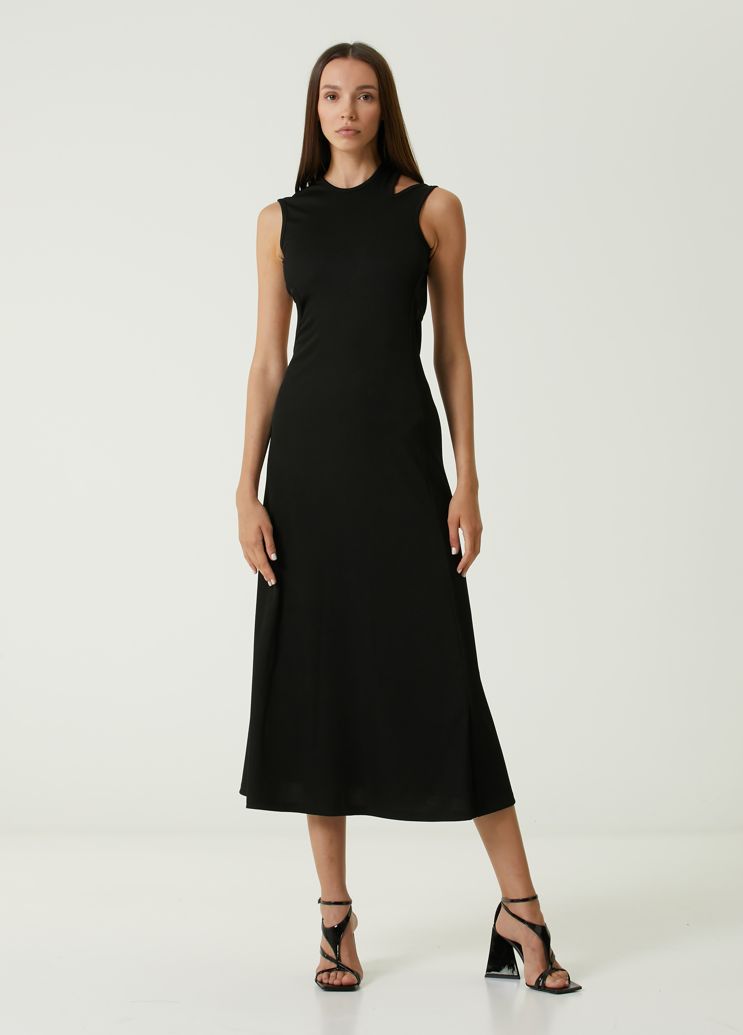 Beymen Siyah Sırt Detaylı Midi Elbise - 101632416_999