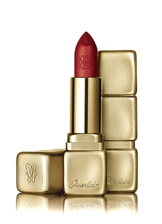 Guerlain KissKiss Matte M330 Spicy Burgundy Bordo Guerlain KissKiss Matte M330 Spicy Burgundy Bordo
