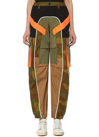 Dsquared2 Kadın Kamuflaj Desenli Kontrast Şeritli Kargo Pantolon Haki 40 IT
