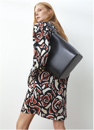 Beymen Collection Kadın Kiremit Siyah Desenli Zincir Şerit Detaylı Tunik Kırmızı 42 Beymen Collection Kadın Kiremit Siyah Desenli Zincir Şerit Detaylı Tunik Kırmızı 42