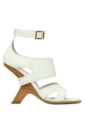 Alexander McQueen Kadın Beyaz Asimetrik Topuklu Deri Sandalet 36 EU