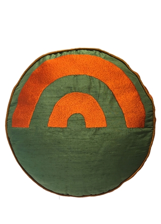 Atölye11 Yeşil Turuncu Nakışlı 40x7 İpek Dekoratif Yastık Çok Renkli Atölye11 Yeşil Turuncu Nakışlı 40x7 İpek Dekoratif Yastık Çok Renkli