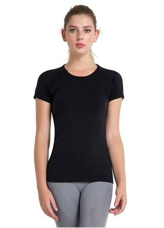 Jerf Kadın Pasto Siyah Bisiklet Yaka Ultra Hafif T-Shirt L EU Jerf Kadın Pasto Siyah Bisiklet Yaka Ultra Hafif T-Shirt L EU