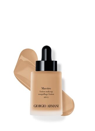 Giorgio Armani Maestro Fusion 04.5 Fondöten 30ml