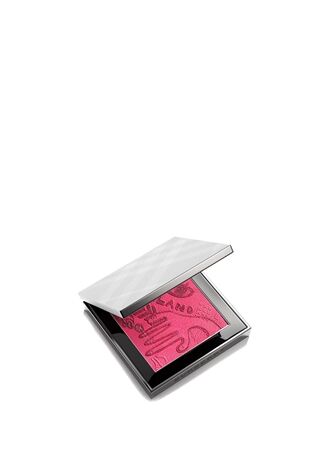 Burberry Spring 2018 Fashion Bright Pink Allık Pembe Burberry Spring 2018 Fashion Bright Pink Allık Pembe