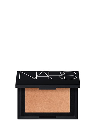 Nars Light Sculpting Highlighting Powder Ibiza Bej Nars Light Sculpting Highlighting Powder Ibiza Bej