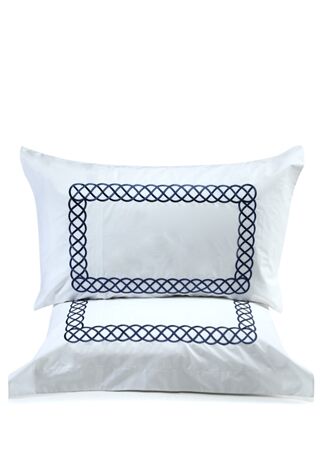 Haremlique Beyaz Geometrik Nakışlı 2li Yastık Kılıfı Mavi