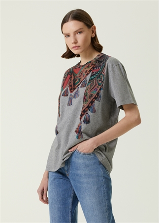 Etro Kadın Gri Bisiklet Yaka Eşarp Baskılı T-shirt 40 IT Etro Kadın Gri Bisiklet Yaka Eşarp Baskılı T-shirt 40 IT