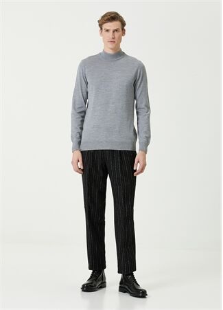 Pal Zileri Erkek Siyah Çizgili Pilili Pantolon 48 IT Pal Zileri Erkek Siyah Çizgili Pilili Pantolon 48 IT