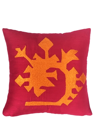 Atölye11 Yılan Ejder Motifli 25x25 İpek Dekoratif Yastık Çok Renkli Atölye11 Yılan Ejder Motifli 25x25 İpek Dekoratif Yastık Çok Renkli