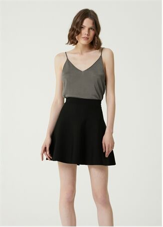 Network Kadın Slim Fit Antrasit V Yaka Askılı Kazak Gri L EU