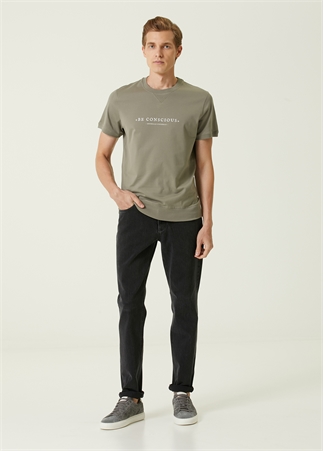 Brunello Cucinelli Erkek Antrasit Normal Bel Jean Pantolon Gri 52 IT Brunello Cucinelli Erkek Antrasit Normal Bel Jean Pantolon Gri 52 IT