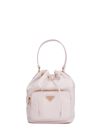 Prada Kadın Pembe Logo Detaylı Ağzı Büzgülü Çanta EU Prada Kadın Pembe Logo Detaylı Ağzı Büzgülü Çanta EU