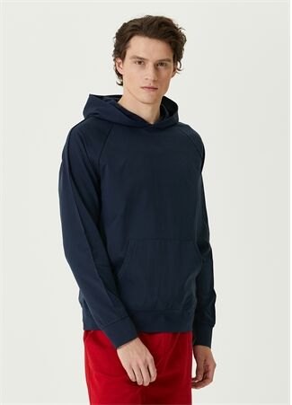 Isaia Erkek Sweatshirt Lacivert M Eu Isaia Erkek Sweatshirt Lacivert M Eu