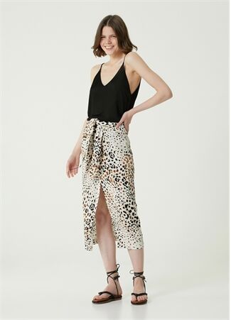 Network Kadın Siyah V Yaka Askılı Triko L EU