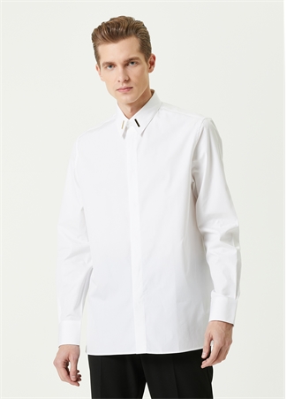 Givenchy Erkek Beyaz Yakası Logolu Gömlek 39 IT Givenchy Erkek Beyaz Yakası Logolu Gömlek 39 IT