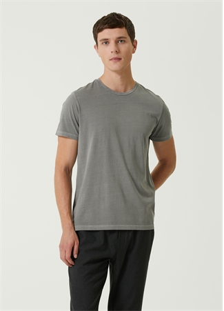 Academia Erkek Gri Yıpratma Detaylı Basic T-shirt S EU Academia Erkek Gri Yıpratma Detaylı Basic T-shirt S EU