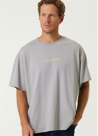 Turn & Bake Erkek Awkward Gri T-shirt S EU