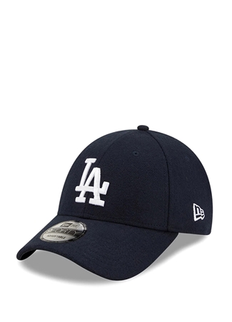 New Era Kadın LOSDOD 9Forty Winterized Lacivert Şapka EU New Era Kadın LOSDOD 9Forty Winterized Lacivert Şapka EU