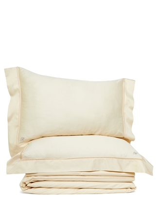 Blumarine Home Fildişi Şerit Detaylı Nevresim Takımı Bej Blumarine Home Fildişi Şerit Detaylı Nevresim Takımı Bej