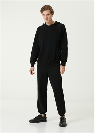 Zegna Erkek Siyah Beli Kordonlu Yün Jogger Eşofman Altı 50 IT Zegna Erkek Siyah Beli Kordonlu Yün Jogger Eşofman Altı 50 IT