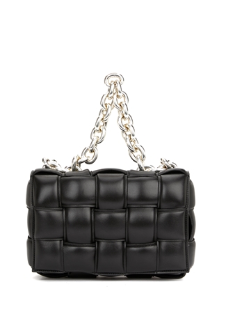 Bottega Veneta Kadın Chain Cassette Siyah Deri Omuz Çantası EU Bottega Veneta Kadın Chain Cassette Siyah Deri Omuz Çantası EU