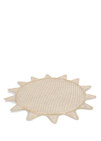 Mercedes Salazar El Sol Güneş Formlu Amerikan Servis Seti Bej Mercedes Salazar El Sol Güneş Formlu Amerikan Servis Seti Bej