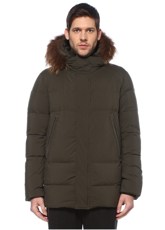 Corneliani Erkek Yeşil Kapüşonlu Puff Mont 54 IT Corneliani Erkek Yeşil Kapüşonlu Puff Mont 54 IT