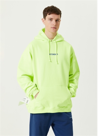 Vetements Erkek Neon Yeşil Kapüşonlu Logolu Sweatshirt S Eu Vetements Erkek Neon Yeşil Kapüşonlu Logolu Sweatshirt S Eu