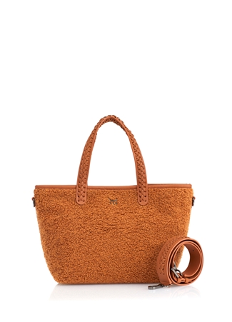 Qimu Kadın Hemithea Micro Camel Shearling Çanta Kahverengi EU Qimu Kadın Hemithea Micro Camel Shearling Çanta Kahverengi EU