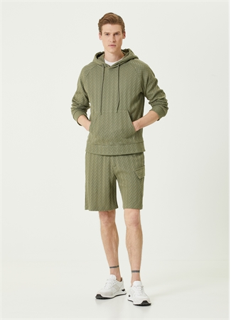 Emporio Armani Erkek Yeşil Zikzak Dokulu Kargo Bermuda L Eu Emporio Armani Erkek Yeşil Zikzak Dokulu Kargo Bermuda L Eu