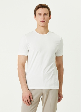 Corneliani Erkek Beyaz Logo Patchli T-shirt 58 IT Corneliani Erkek Beyaz Logo Patchli T-shirt 58 IT