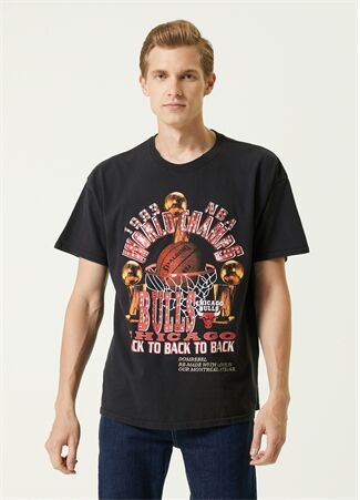 Domrebel Erkek Champs Siyah Taş İşlemeli Figür Baskılı T-shirt L EU Domrebel Erkek Champs Siyah Taş İşlemeli Figür Baskılı T-shirt L EU