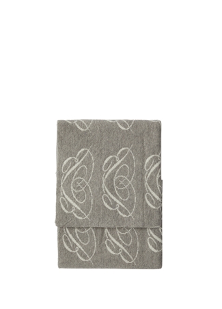 Blumarine Home Doppia B Silver Yün Battaniye Gri Blumarine Home Doppia B Silver Yün Battaniye Gri
