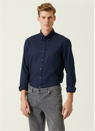 Beymen Collection Erkek Custom Fit Lacivert Düğmeli Yaka Gabardin Gömlek 42 IT Beymen Collection Erkek Custom Fit Lacivert Düğmeli Yaka Gabardin Gömlek 42 IT