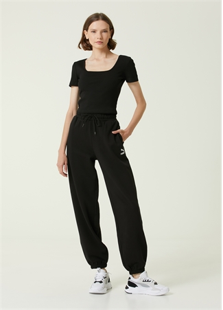 Puma Kadın Classics Relaxed Fit Siyah Jogger Pantolon S EU