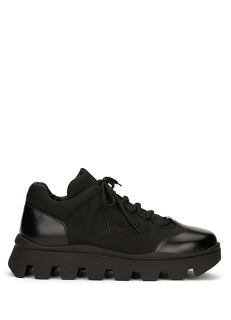 Prada Erkek Siyah Logolu Taban Detaylı Deri Sneaker 0 UK Prada Erkek Siyah Logolu Taban Detaylı Deri Sneaker 0 UK