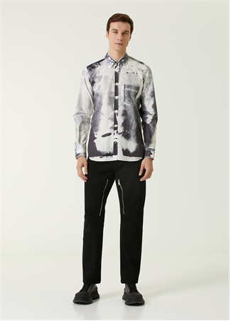 Alexander McQueen Erkek Siyah Beyaz Batik Desenli Cepli Gömlek 6 IT