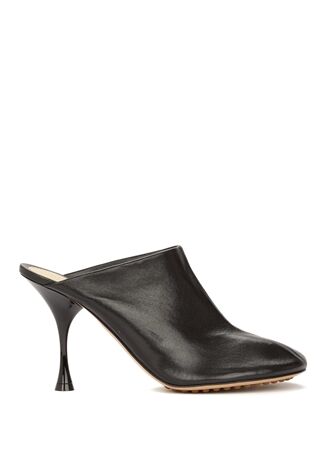 Bottega Veneta Kadın Siyah Deri Terlik 36 EU