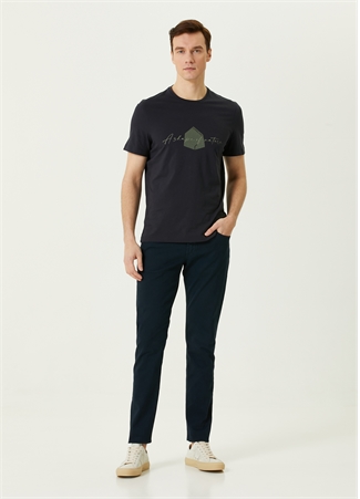 Corneliani Erkek JEAN PANTOLON Lacivert 36 US Corneliani Erkek JEAN PANTOLON Lacivert 36 US