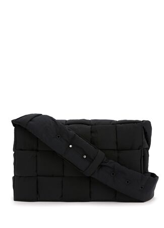 Bottega Veneta Erkek Siyah Puff Çanta EU