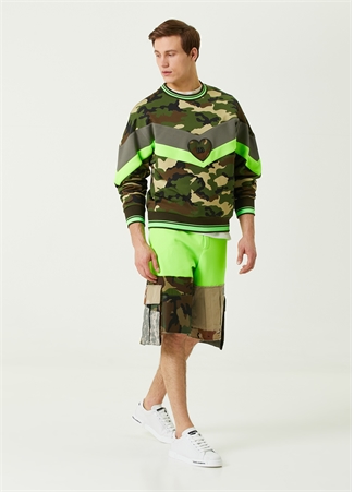 Dolce&Gabbana Erkek Neon Yeşil Kamuflaj Patchwork Detaylı Bermuda S EU Dolce&Gabbana Erkek Neon Yeşil Kamuflaj Patchwork Detaylı Bermuda S EU