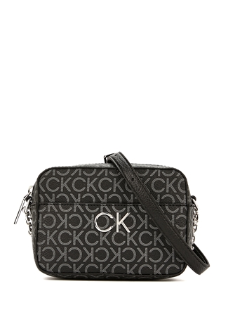 Calvin Klein Kadın Siyah Logolu Omuz Çantası EU Calvin Klein Kadın Siyah Logolu Omuz Çantası EU