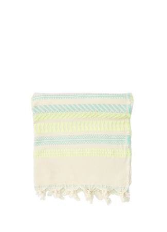 Devotion Mavi Etnik Desenli Havlu Çok Renkli Devotion Mavi Etnik Desenli Havlu Çok Renkli