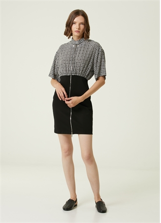 Givenchy Kadın Siyah Beyaz Logo Motifli Mini İpek Elbise 38 FR Givenchy Kadın Siyah Beyaz Logo Motifli Mini İpek Elbise 38 FR