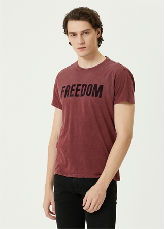 John Varvatos Star Usa Erkek Bordo Slogan Detaylı T-shirt S Eu John Varvatos Star Usa Erkek Bordo Slogan Detaylı T-shirt S Eu